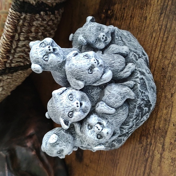 Vintage | Art | Mount St Helens Volcano Ash Pile Of Pigs 98s 6 Pigs ...